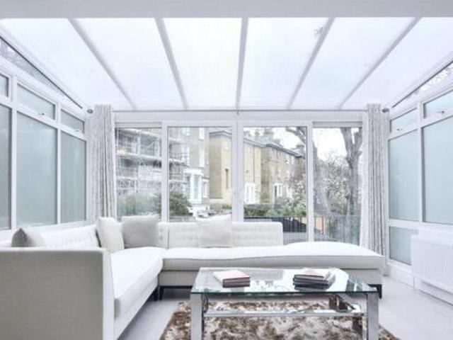 4 Bedroom Terraced House For Rent In London