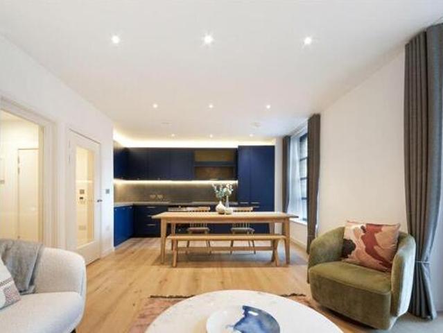 4 Bedroom Terraced House For Rent In London