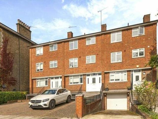 4 Bedroom Terraced House For Rent In London