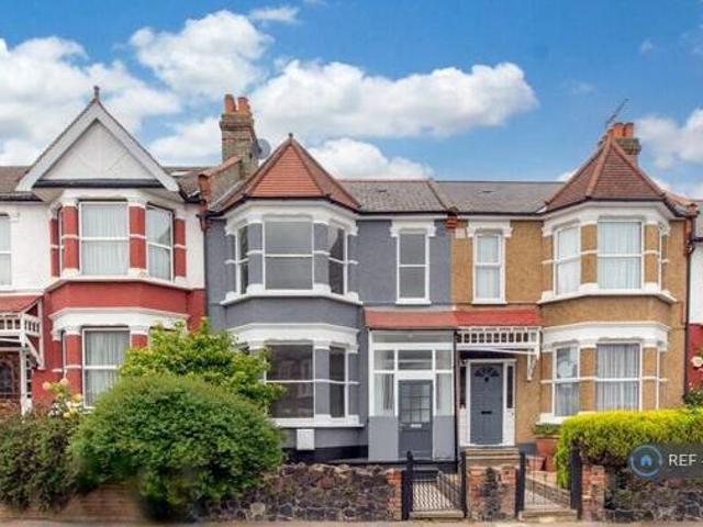 4 Bedroom Terraced House For Rent In London