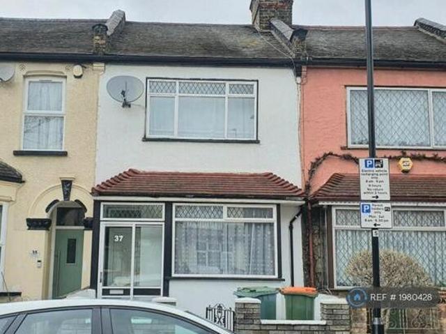 4 Bedroom Terraced House For Rent In London