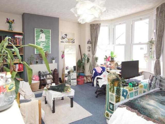 4 bedroom terraced house for rent in Laxey Road, Bristol, BS7