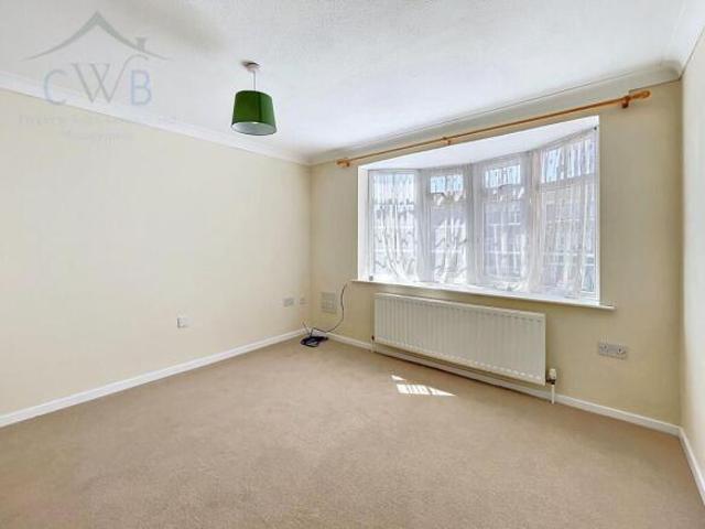 4 bedroom terraced house for rent in Lakeside, Snodland, ME6