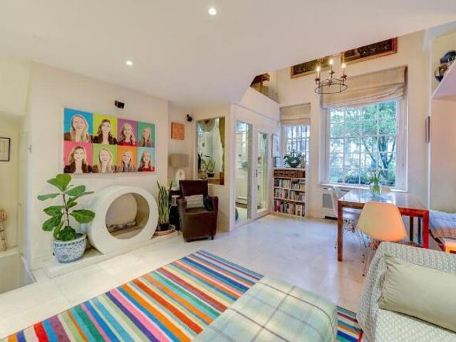 4 bedroom terraced house for rent in Lansdowne Road, Notting Hill, London, W11