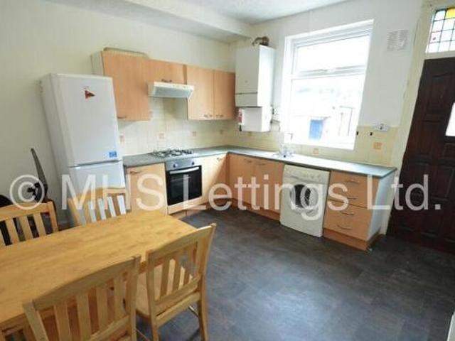 4 Bedroom Terraced House For Rent In Leeds