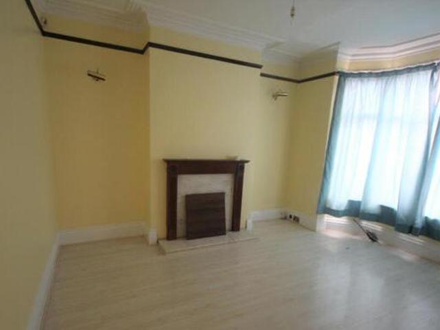 4 Bedroom Terraced House For Rent In Leeds