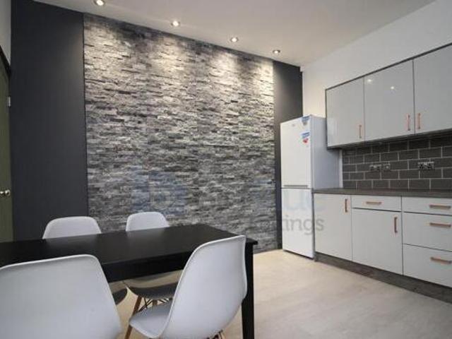 4 Bedroom Terraced House For Rent In Leeds, West Yorkshire