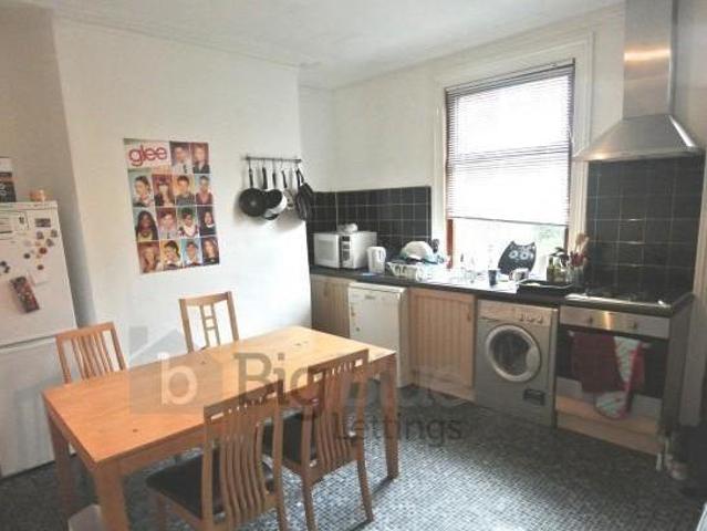 4 Bedroom Terraced House For Rent In Leeds, West Yorkshire