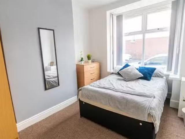 4 bedroom terraced house for rent in Leslie Road, Edgbaston, B16