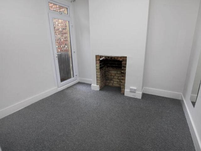 4 bedroom terraced house for rent in Leslie Road, Leytonstone E11