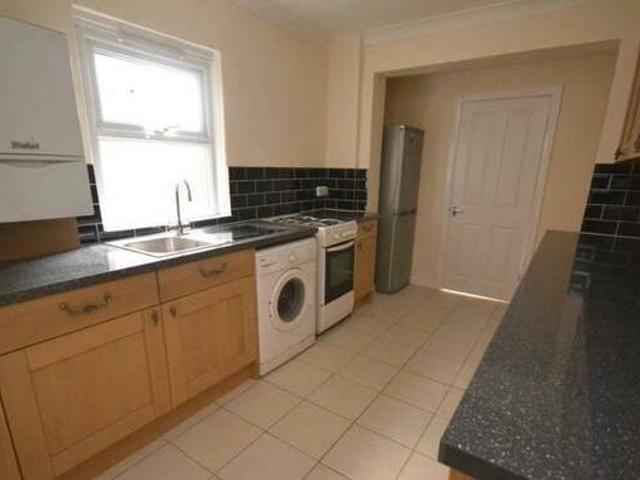 4 bedroom terraced house for rent in Liverpool Road Reading RG1