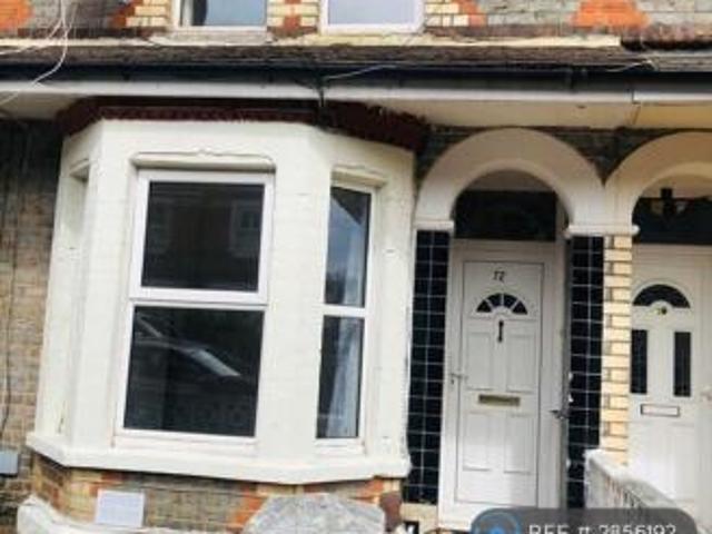 4 bedroom terraced house for rent in Liverpool Road, Reading, RG1