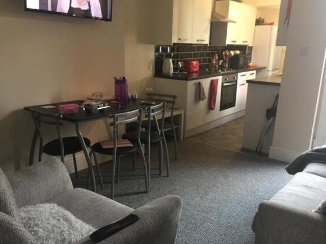 4 Bedroom Terraced House For Rent In Lincoln