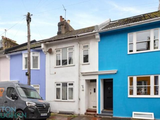 4 bedroom terraced house for rent in Lincoln Street, Brighton, BN2