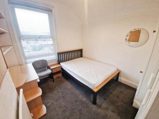 4 bedroom terraced house for rent in Lisvane Street, Cathays, Cardiff, CF24