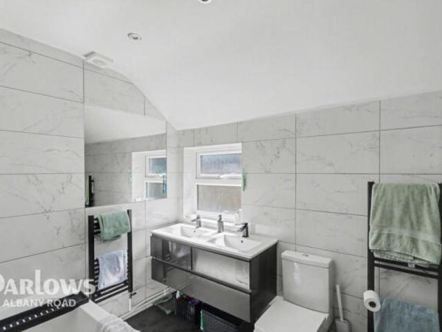 4 bedroom terraced house for rent in Llantrisant Street, CARDIFF, CF24
