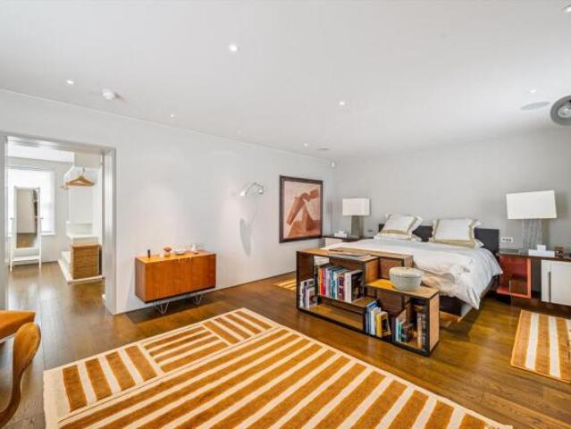 4 bedroom terraced house for rent in Lyall Mews, Belgravia, London SW1X