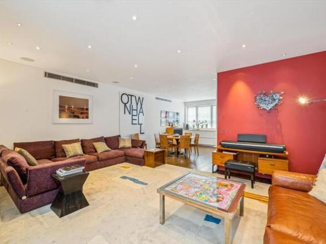 4 bedroom terraced house for rent in Lyall Mews, Belgravia, London SW1X