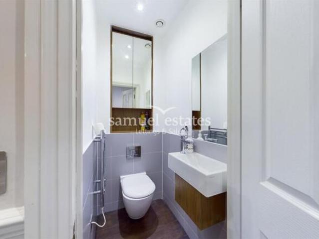 4 bedroom terraced house for rent in Lysias Road, Clapham South, London, SW12
