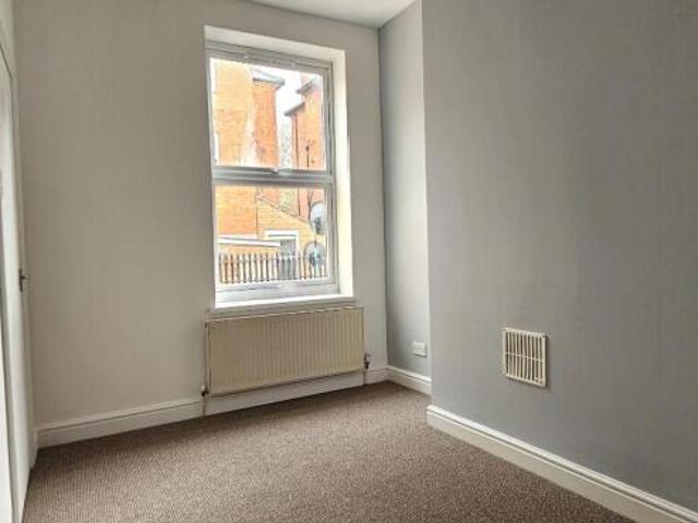 4 bedroom terraced house for rent in Maples Street, Nottingham, Nottinghamshire, NG7