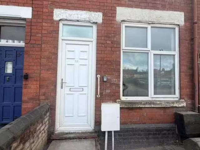 4 bedroom terraced house for rent in Midland Road, CV11