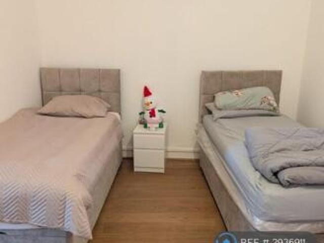 4 bedroom terraced house for rent in Minerva Crescent, Portsmouth, PO1