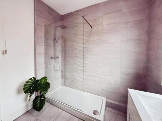 4 bedroom terraced house for rent in Norfolk Street, Salford, Greater Manchester, M6