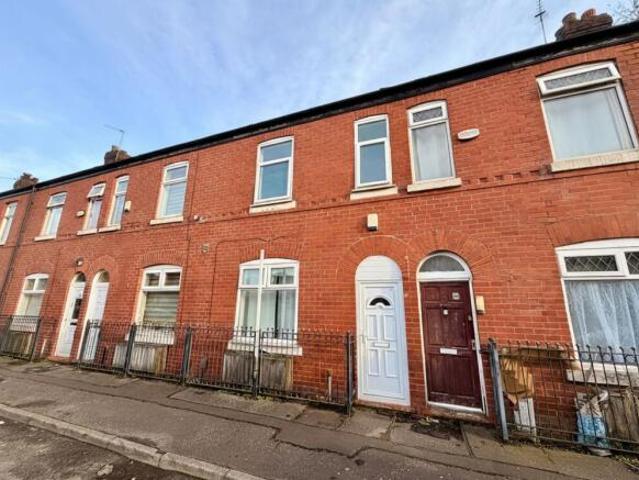 4 bedroom terraced house for rent in Norfolk Street, Salford, M6