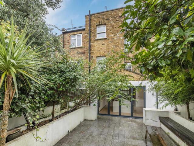 4 bedroom terraced house for rent in New Kings Road, London, SW6