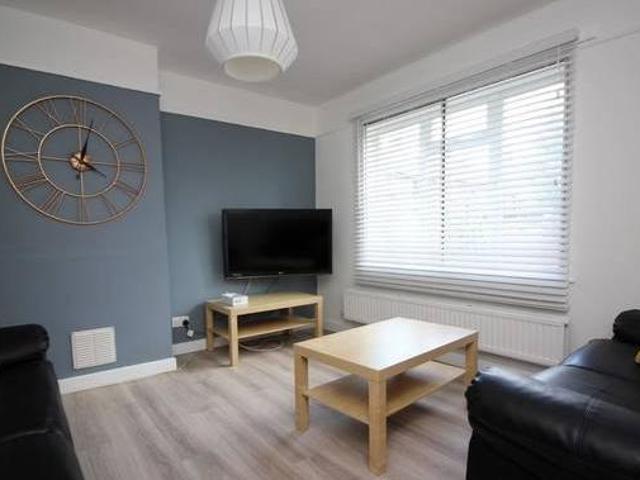 4 bedroom terraced house for rent in New Ruttington Lane Canterbury CT1