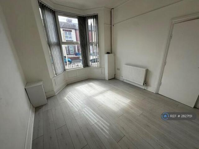4 bedroom terraced house for rent in Needham Road, Liverpool, L7