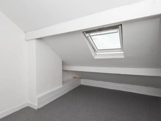 4 bedroom terraced house for rent in South View Road, Sheffield, S7