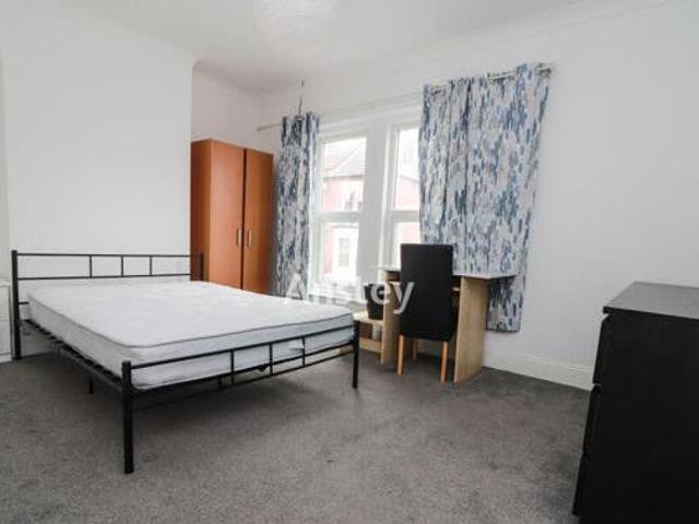 4 Bedroom Terraced House For Rent In Southampton