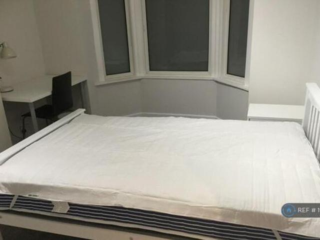 4 Bedroom Terraced House For Rent In Southsea