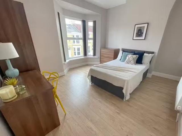 4 bedroom terraced house for rent in Saxony Road, L7 8RU,, L7