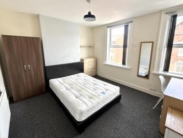 4 bedroom terraced house for rent in Sefton Road, Birmingham, B16