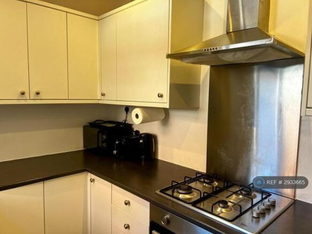 4 bedroom terraced house for rent in Shelley St, Leicester, LE2
