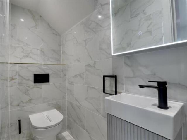 4 bedroom terraced house for rent in Spencer Road, Southsea, PO4