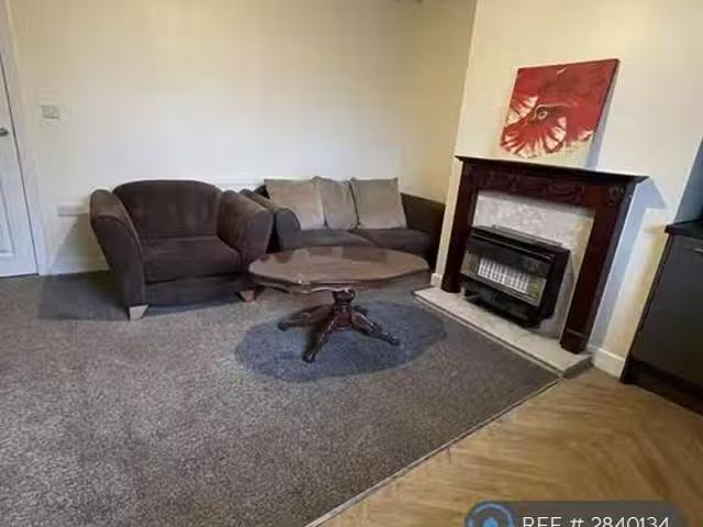 4 bedroom terraced house for rent in Spring Place, Bradford, BD7