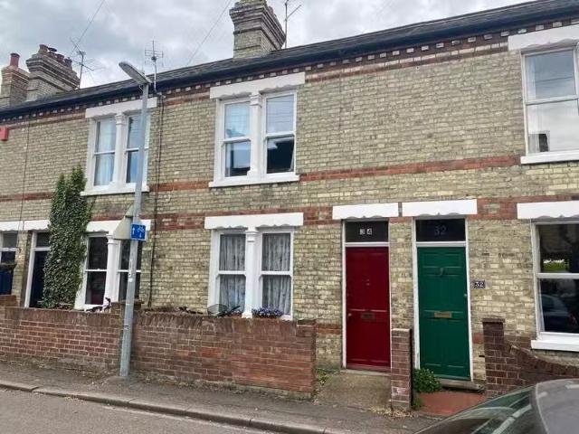 4 bedroom terraced house for rent in Springfield Road, Cambrid.