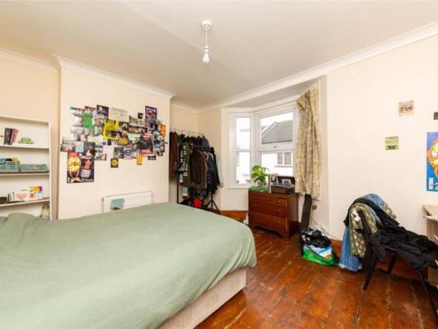 4 bedroom terraced house for rent in St Martins Street, Brighton, East Sussex, BN2