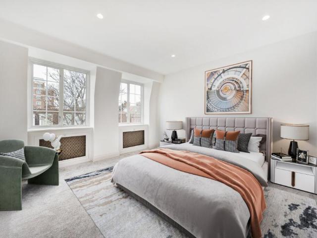 4 bedroom terraced house for rent in St Mary Abbots Terrace, Kensington, W14