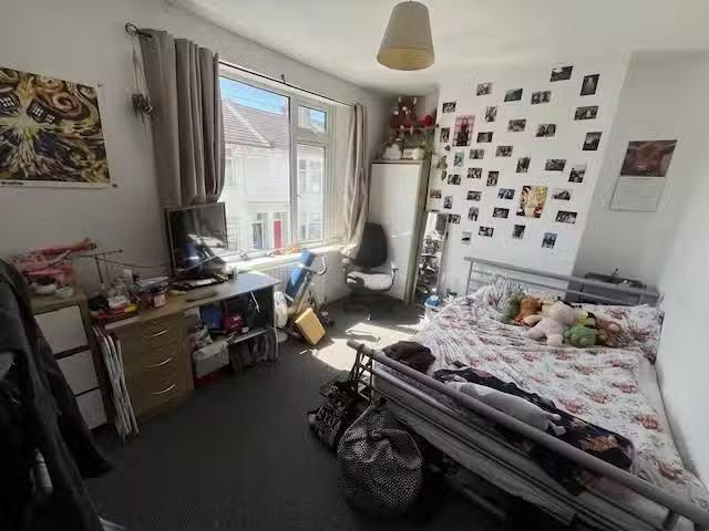 4 bedroom terraced house for rent in St. Pauls Street, Brighto.