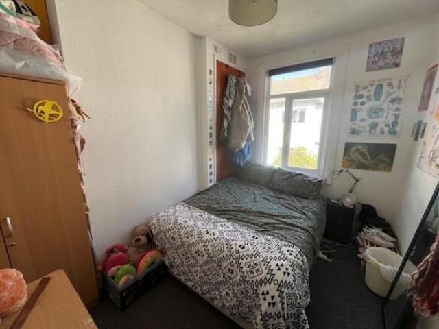 4 bedroom terraced house for rent in St. Pauls Street, Brighton, BN2