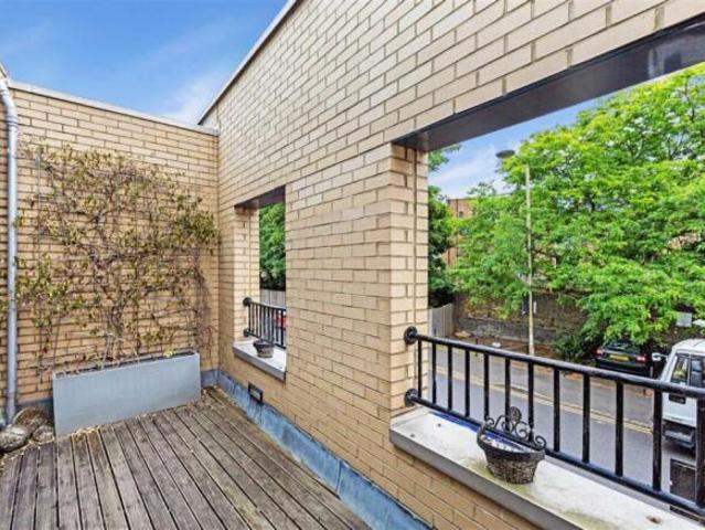 4 bedroom terraced house for rent in Straightsmouth, Greenwich, SE10