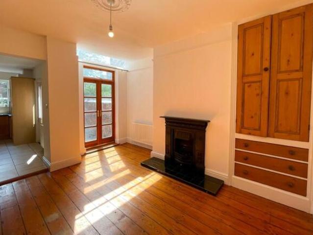 4 bedroom terraced house for rent in Stratford Avenue, West Didsbury, M20