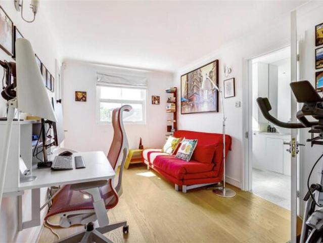 4 bedroom terraced house for rent in Stroud Road, Wimbledon, London, SW19