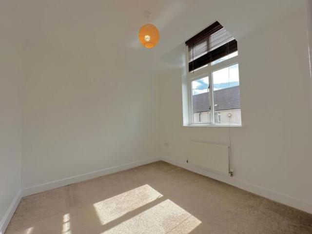 4 bedroom terraced house for rent in Swithland, Broughton, MK10