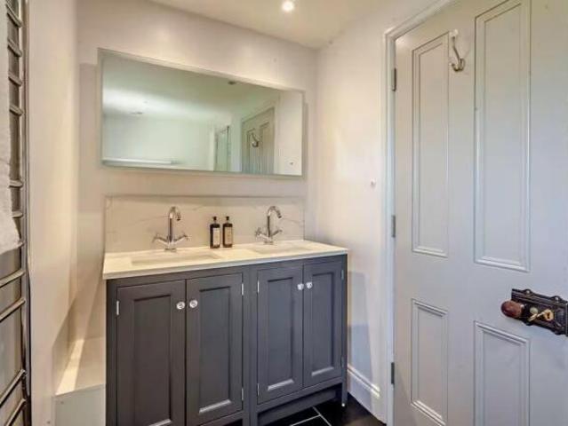 4 bedroom terraced house for rent in Sydney Wharf, Bath, BA2