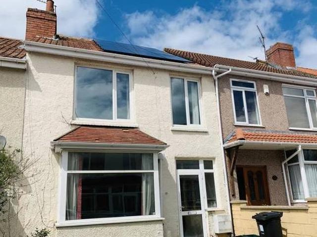 4 bedroom terraced house for rent in Park Road Northville Bristol BS7